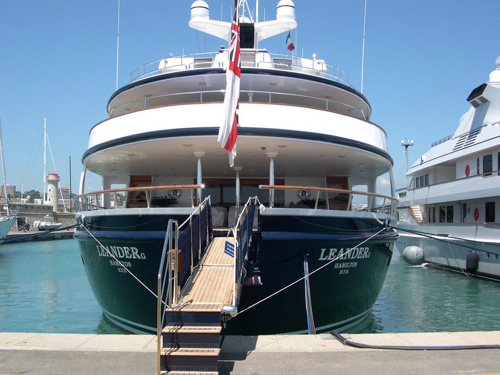 Yacht LEANDER G, Peene-Werft | CHARTERWORLD Luxury Superyacht Charters